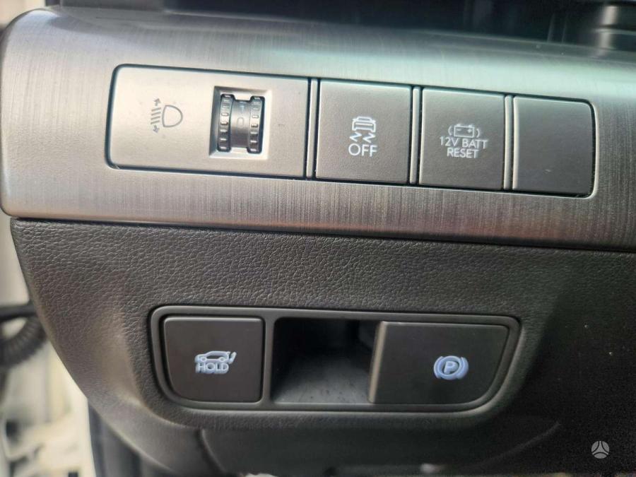 Balts Hyundai Kona 2024 Tauragė, ar dzinēja tilpumu 1.60 L un nobraukumu 148 tūkst. km par 18600 €, foto 21 vietnē AUTOMOTO.COM.LV