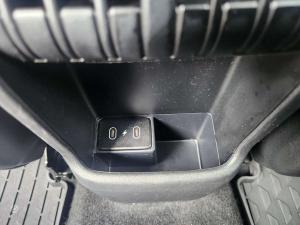 Balts Hyundai Kona 2024 Tauragė, ar dzinēja tilpumu 1.60 L un nobraukumu 148 tūkst. km par 18600 €, foto 32 vietnē AUTOMOTO.COM.LV
