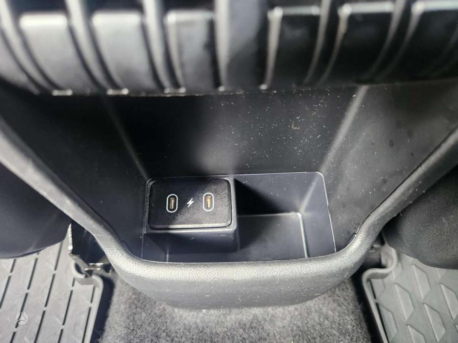 Balts Hyundai Kona 2024 Tauragė, ar dzinēja tilpumu 1.60 L un nobraukumu 148 tūkst. km par 18600 €, foto 32 vietnē AUTOMOTO.COM.LV