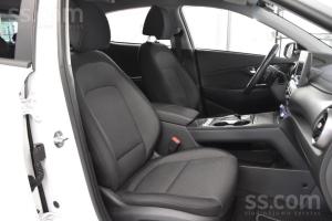 Balts Hyundai Kona 2024 Rīga, ar dzinēja tilpumu 1.60 L un nobraukumu 7 tūkst. km par 24990 €, foto 16 vietnē AUTOMOTO.COM.LV