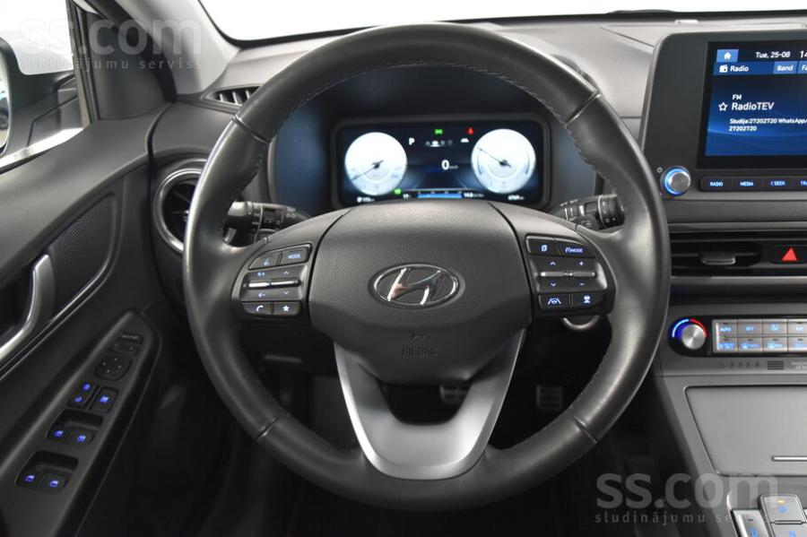 Balts Hyundai Kona 2024 Rīga, ar dzinēja tilpumu 1.60 L un nobraukumu 7 tūkst. km par 24990 €, foto 24 vietnē AUTOMOTO.COM.LV