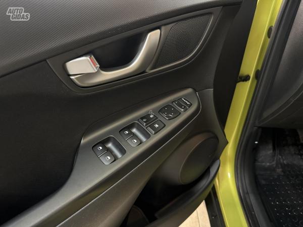 Yellow Hyundai Kona 2018 in Vilnius, with an engine capacity of 1.00 L and mileage of 40 thousand km for 13500 €, photo 9 on AUTOMOTO.COM.LV
