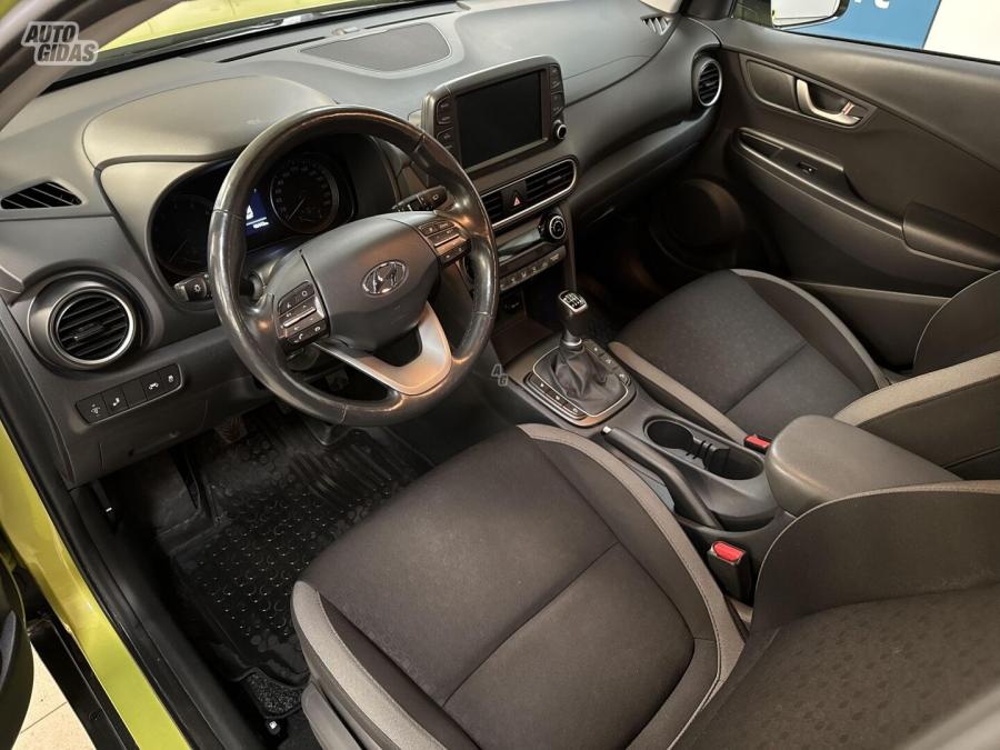 Yellow Hyundai Kona 2018 in Vilnius, with an engine capacity of 1.00 L and mileage of 40 thousand km for 12000 €, photo 9 on AUTOMOTO.COM.LV