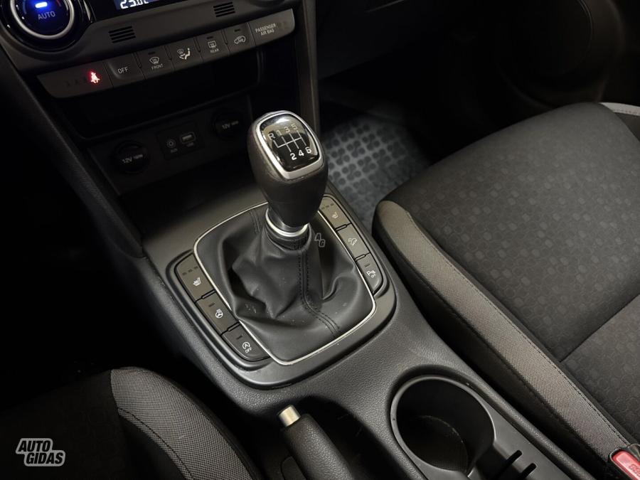 Yellow Hyundai Kona 2018 in Vilnius, with an engine capacity of 1.00 L and mileage of 40 thousand km for 12000 €, photo 14 on AUTOMOTO.COM.LV