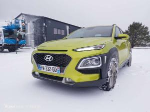 Yellow Hyundai Kona 2021 in Klaipeda, with an engine capacity of 1.60 L and mileage of 72 thousand km for 10900 €, photo 8 on AUTOMOTO.COM.LV