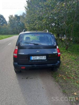Black Hyundai Matrix 2007 in Daugavpils, with an engine capacity of 1.80 L and mileage of 195 thousand km for 950 €, photo  on AUTOMOTO.COM.LV