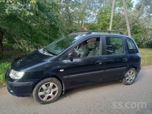 Black Hyundai Matrix 2007 in Daugavpils, with an engine capacity of 1.80 L and mileage of 195 thousand km for 950 €, photo 3 on AUTOMOTO.COM.LV