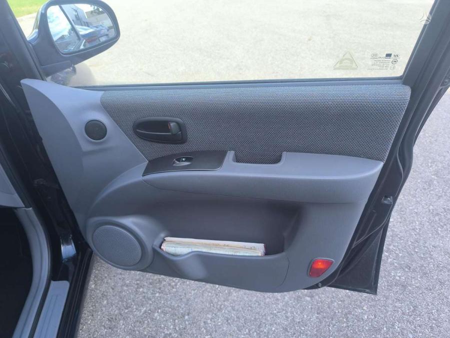 Melns Hyundai Matrix 2007 Jonava, ar dzinēja tilpumu 1.60 L un nobraukumu 68 tūkst. km par 1700 €, foto 15 vietnē AUTOMOTO.COM.LV