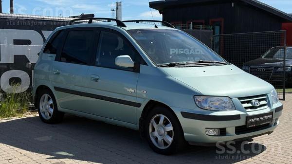 Blue Hyundai Matrix 2003 in Liepaja, with an engine capacity of 1.60 L and mileage of 146 thousand km for 975 €, photo 2 on AUTOMOTO.COM.LV