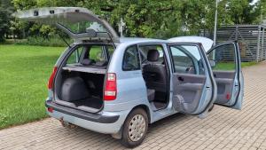 Синий Хендай Матрикс 2008 в Рига, объемом двигателя 1.60 л и пробегом 0 тыс. км за 730 €, фото 15 на AUTOMOTO.COM.LV