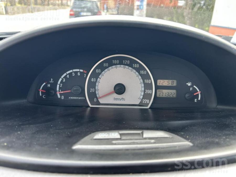 Blue Hyundai Matrix 2006 in Jelgava, with an engine capacity of 1.60 L and mileage of 170 thousand km for 950 €, photo 13 on AUTOMOTO.COM.LV