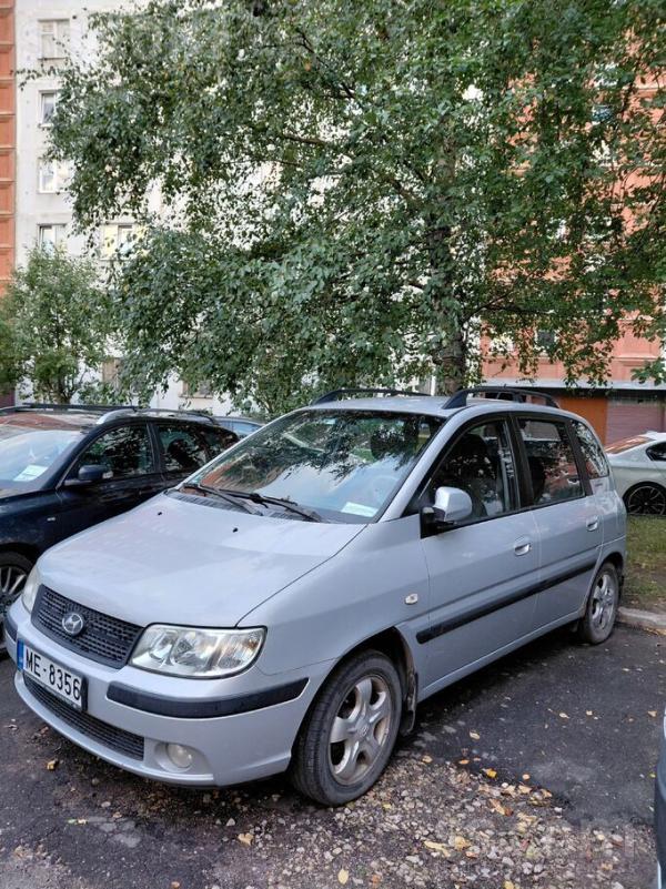 Grey Hyundai Matrix 2006 in Riga, with an engine capacity of 1.60 L and mileage of 108 thousand km for 1400 €, photo 1 on AUTOMOTO.COM.LV