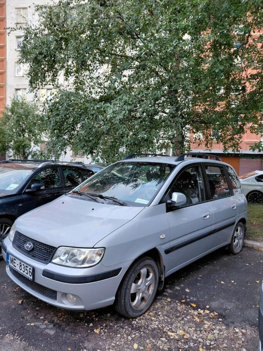 Grey Hyundai Matrix 2006 in Riga, with an engine capacity of 1.60 L and mileage of 108 thousand km for 1400 €, photo 1 on AUTOMOTO.COM.LV