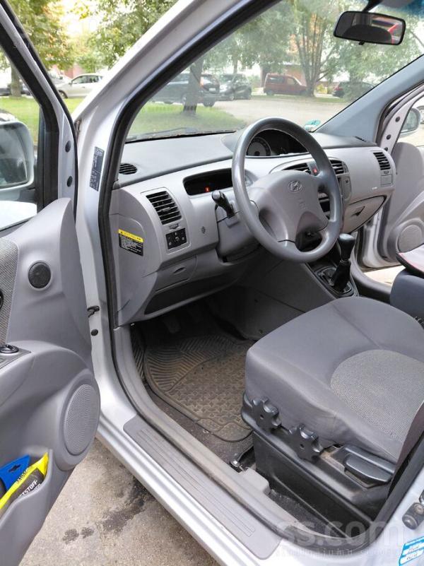 Grey Hyundai Matrix 2006 in Riga, with an engine capacity of 1.60 L and mileage of 108 thousand km for 1400 €, photo 9 on AUTOMOTO.COM.LV