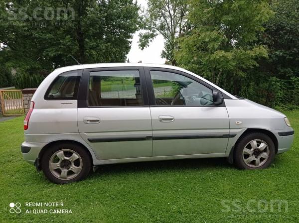 Grey Hyundai Matrix 2007 in Riga, with an engine capacity of 1.60 L and mileage of 190 thousand km for 300 €, photo 1 on AUTOMOTO.COM.LV