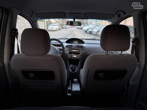 Pelēks Hyundai Matrix 2006 Kauņa, ar dzinēja tilpumu 1.60 L un nobraukumu 360 tūkst. km par 690 €, foto 10 vietnē AUTOMOTO.COM.LV