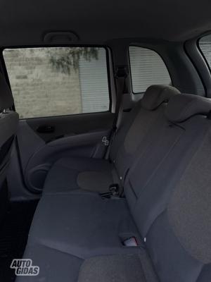 Pelēks Hyundai Matrix 2006 Kauņa, ar dzinēja tilpumu 1.60 L un nobraukumu 360 tūkst. km par 850 €, foto 13 vietnē AUTOMOTO.COM.LV