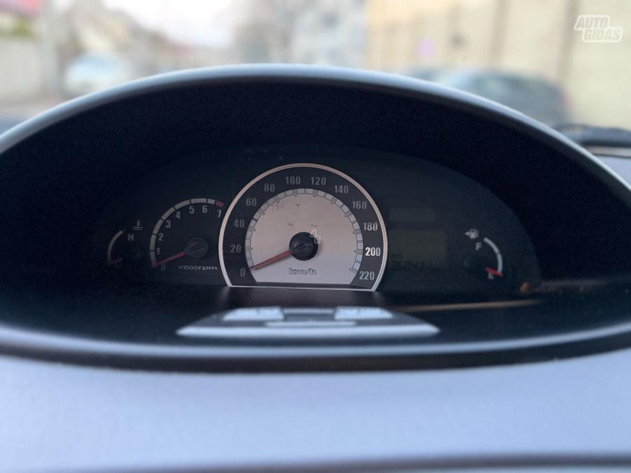 Pelēks Hyundai Matrix 2006 Kauņa, ar dzinēja tilpumu 1.60 L un nobraukumu 360 tūkst. km par 850 €, foto 23 vietnē AUTOMOTO.COM.LV