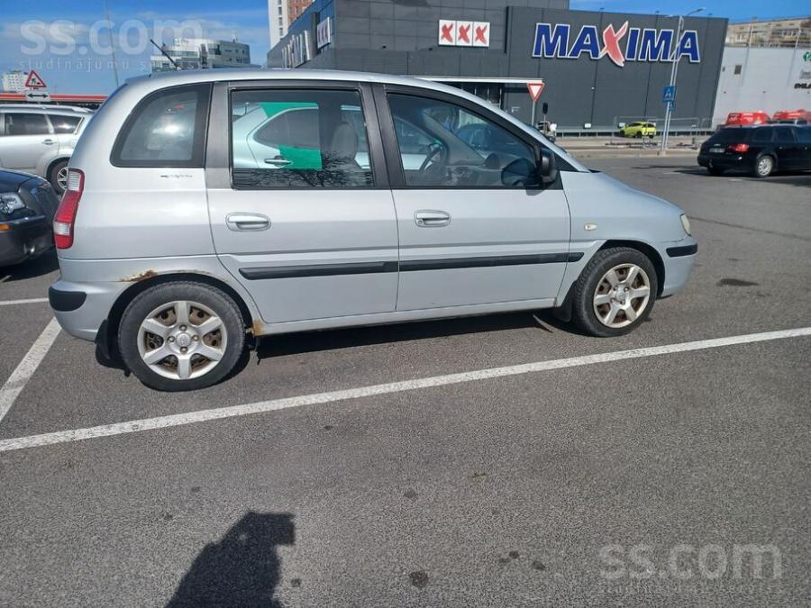 Grey Hyundai Matrix 2008 in Riga, with an engine capacity of 1.60 L and mileage of 192 thousand km for 600 €, photo 1 on AUTOMOTO.COM.LV