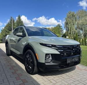Green Hyundai Santa Cruz 2022 in Alytus, with an engine capacity of 2.50 L and mileage of 37 thousand km for 22900 €, photo  on AUTOMOTO.COM.LV