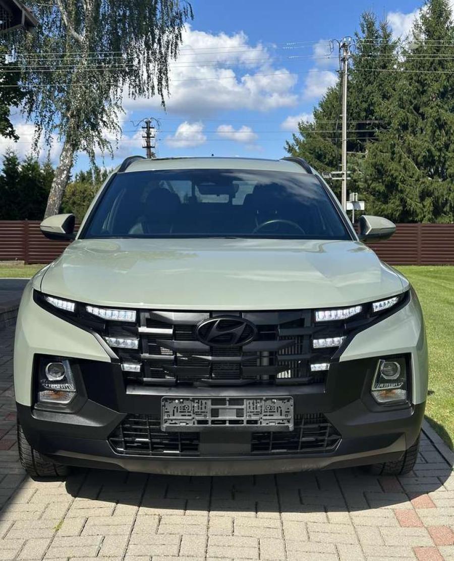 Green Hyundai Santa Cruz 2022 in Alytus, with an engine capacity of 2.50 L and mileage of 37 thousand km for 22900 €, photo 3 on AUTOMOTO.COM.LV
