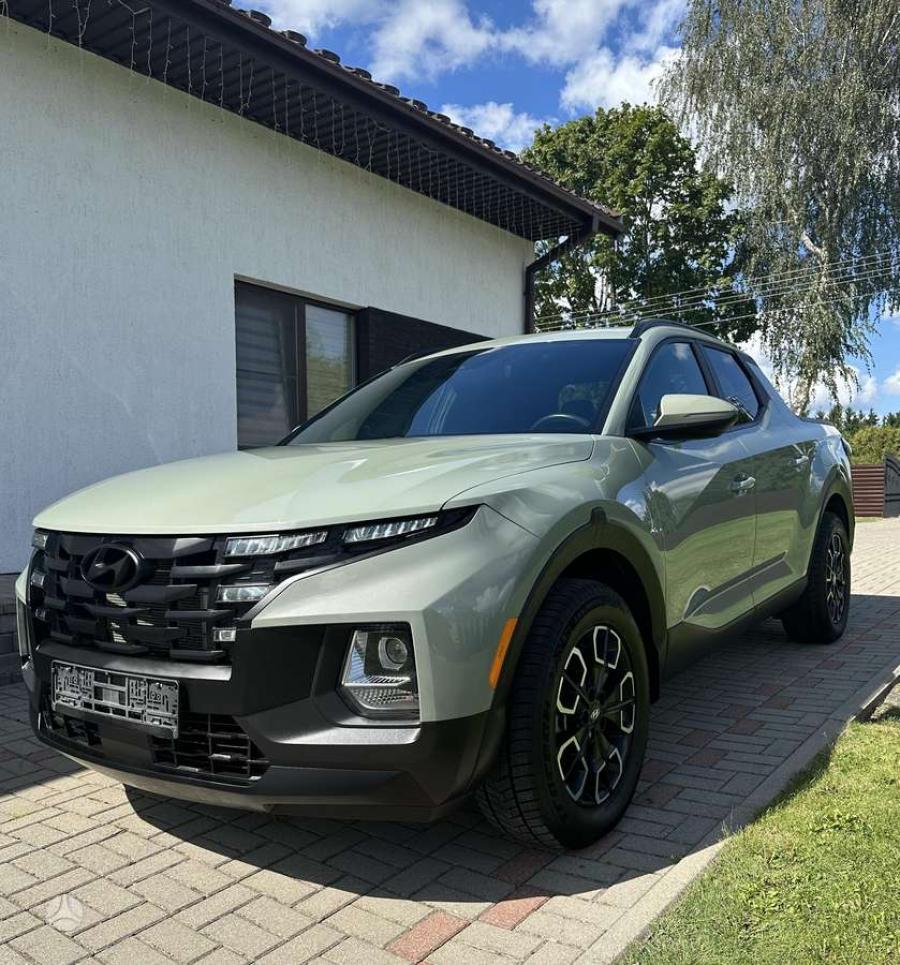 Green Hyundai Santa Cruz 2022 in Alytus, with an engine capacity of 2.50 L and mileage of 37 thousand km for 22900 €, photo 4 on AUTOMOTO.COM.LV