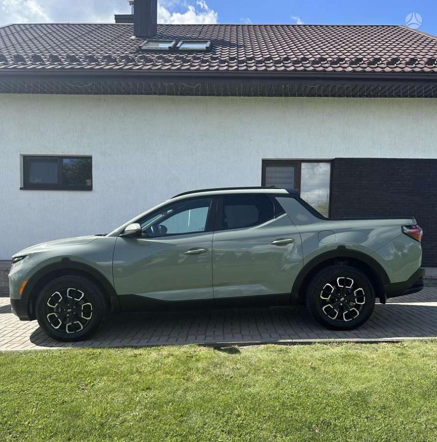 Green Hyundai Santa Cruz 2022 in Alytus, with an engine capacity of 2.50 L and mileage of 37 thousand km for 22900 €, photo 7 on AUTOMOTO.COM.LV