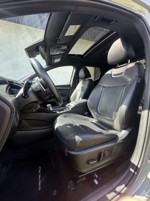 Green Hyundai Santa Cruz 2022 in Alytus, with an engine capacity of 2.50 L and mileage of 37 thousand km for 22900 €, photo 30 on AUTOMOTO.COM.LV