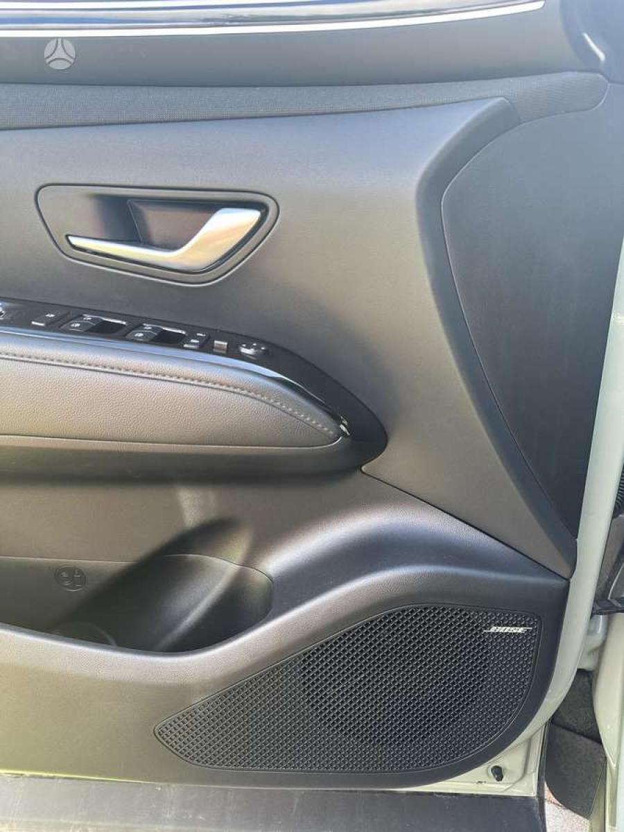 Green Hyundai Santa Cruz 2022 in Alytus, with an engine capacity of 2.50 L and mileage of 37 thousand km for 22900 €, photo 31 on AUTOMOTO.COM.LV