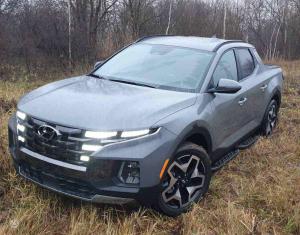 Grey Hyundai Santa Cruz 2022 in Klaipeda, with an engine capacity of 2.50 L and mileage of 22 thousand km for 29800 €, photo 3 on AUTOMOTO.COM.LV