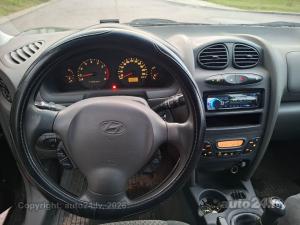 Черный Хендай Санта Фе 2002 в Таллин, объемом двигателя 2.40 л и пробегом 0 тыс. км за 1200 €, фото 7 на AUTOMOTO.COM.LV