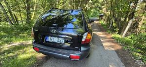 Melns Hyundai Santa Fe 2003 Viļņa, ar dzinēja tilpumu 2.00 L un nobraukumu 198 tūkst. km par 2000 €, foto 9 vietnē AUTOMOTO.COM.LV
