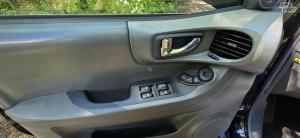 Melns Hyundai Santa Fe 2003 Viļņa, ar dzinēja tilpumu 2.00 L un nobraukumu 198 tūkst. km par 2000 €, foto 14 vietnē AUTOMOTO.COM.LV