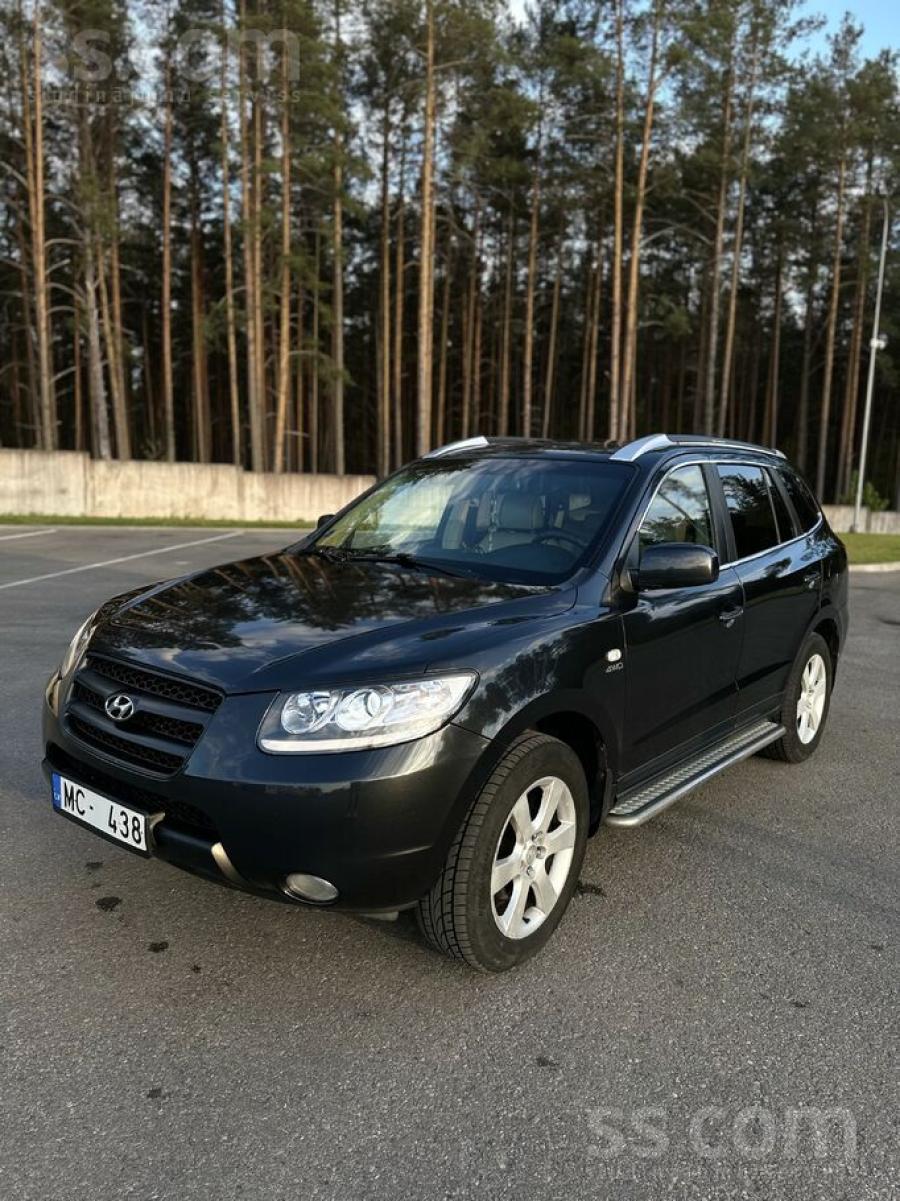 Melns Hyundai Santa Fe 2006 Krāslava, ar dzinēja tilpumu 2.20 L un nobraukumu 280 tūkst. km par 5000 €, foto 2 vietnē AUTOMOTO.COM.LV