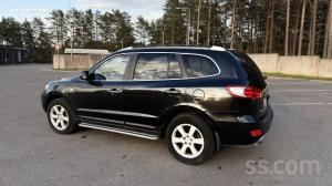 Melns Hyundai Santa Fe 2006 Krāslava, ar dzinēja tilpumu 2.20 L un nobraukumu 280 tūkst. km par 5000 €, foto 5 vietnē AUTOMOTO.COM.LV