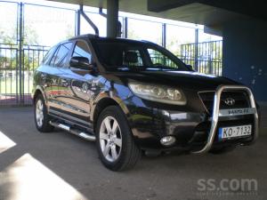 Black Hyundai Santa Fe 2006 in Jelgava, with an engine capacity of 2.20 L and mileage of 320 thousand km for 3750 €, photo 5 on AUTOMOTO.COM.LV