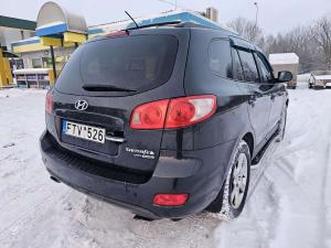 Black Hyundai Santa Fe 2006 in Kaunas, with an engine capacity of 2.20 L and mileage of 369 thousand km for 3650 €, photo 8 on AUTOMOTO.COM.LV