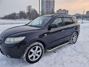 Black Hyundai Santa Fe 2006 in Kaunas, with an engine capacity of 2.20 L and mileage of 369 thousand km for 3650 €, photo 12 on AUTOMOTO.COM.LV