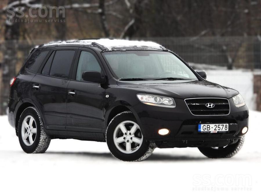Black Hyundai Santa Fe 2006 in Riga, with an engine capacity of 2.20 L and mileage of 344 thousand km for 4900 €, photo 3 on AUTOMOTO.COM.LV
