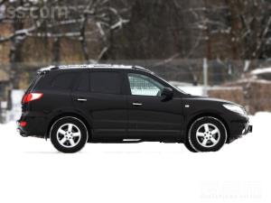 Black Hyundai Santa Fe 2006 in Riga, with an engine capacity of 2.20 L and mileage of 344 thousand km for 4900 €, photo 4 on AUTOMOTO.COM.LV