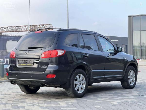 Melns Hyundai Santa Fe 2006 Šauļi, ar dzinēja tilpumu 2.20 L un nobraukumu 228 tūkst. km par 4900 €, foto 7 vietnē AUTOMOTO.COM.LV