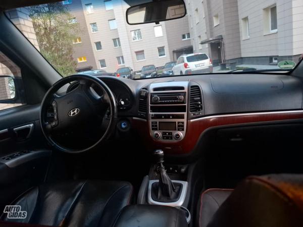 Melns Hyundai Santa Fe 2006 Šilalė, ar dzinēja tilpumu 2.20 L un nobraukumu 305 tūkst. km par 2650 €, foto 6 vietnē AUTOMOTO.COM.LV