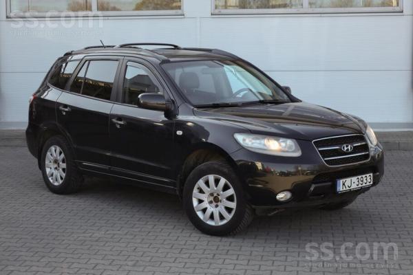Black Hyundai Santa Fe 2006 in Riga, with an engine capacity of 2.20 L and mileage of 0 thousand km for 2995 €, photo 3 on AUTOMOTO.COM.LV