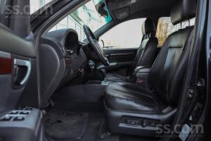Melns Hyundai Santa Fe 2006 Rīga, ar dzinēja tilpumu 2.20 L un nobraukumu 0 tūkst. km par 2995 €, foto 9 vietnē AUTOMOTO.COM.LV