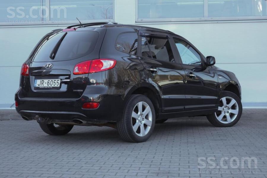 Melns Hyundai Santa Fe 2006 Rīga, ar dzinēja tilpumu 2.20 L un nobraukumu 0 tūkst. km par 2995 €, foto 6 vietnē AUTOMOTO.COM.LV