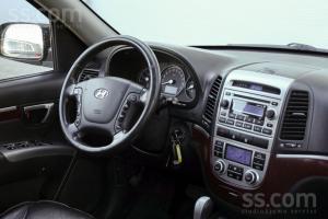 Melns Hyundai Santa Fe 2006 Rīga, ar dzinēja tilpumu 2.20 L un nobraukumu 0 tūkst. km par 2995 €, foto 15 vietnē AUTOMOTO.COM.LV