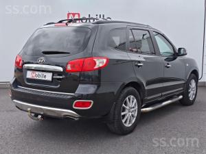 Melns Hyundai Santa Fe 2006 Rīga, ar dzinēja tilpumu 2.20 L un nobraukumu 266 tūkst. km par 3650 €, foto 7 vietnē AUTOMOTO.COM.LV