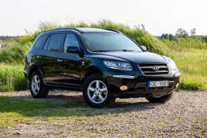 Black Hyundai Santa Fe 2006 in Riga, with an engine capacity of 2.20 L and mileage of 254 thousand km for 5995 €, photo  on AUTOMOTO.COM.LV