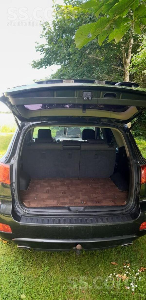 Melns Hyundai Santa Fe 2006 Ventspils, ar dzinēja tilpumu 2.20 L un nobraukumu 281 tūkst. km par 3000 €, foto 6 vietnē AUTOMOTO.COM.LV