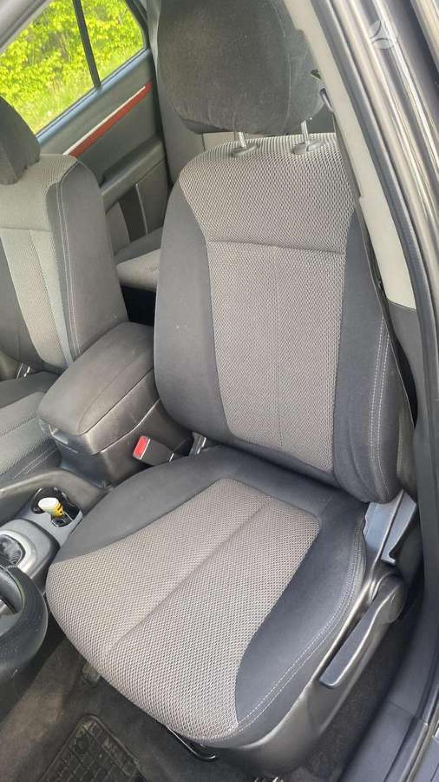 Черный Хендай Санта Фе 2006 в Пренай, объемом двигателя 2.19 л и пробегом 180 тыс. км за 3200 €, фото 13 на AUTOMOTO.COM.LV